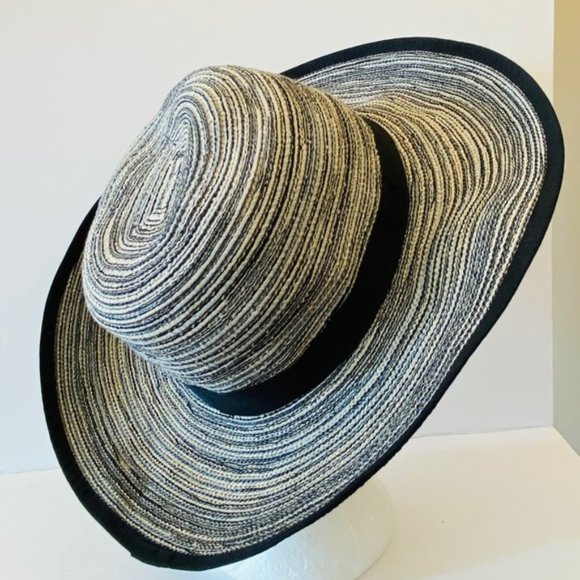 Solar Escape | Accessories | Solar Escape Sun Hat Black Beige ...